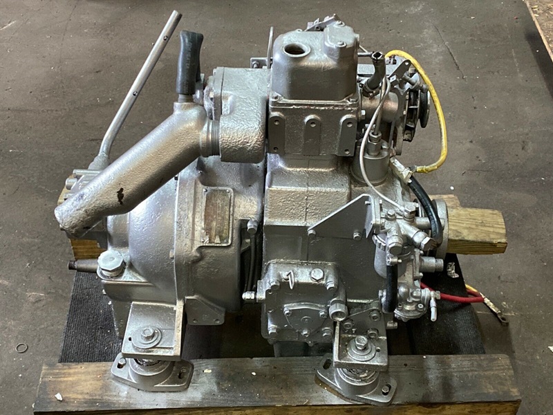 Yanmar SB-8 Marine Diesel Engine 8HP 3200 RPMs With Transmission ...