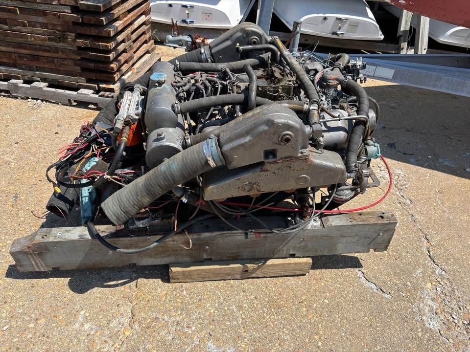Marine Power 7.4L Marine Gas Engine 454 Marine Power Engine 330 HP PAIR ...